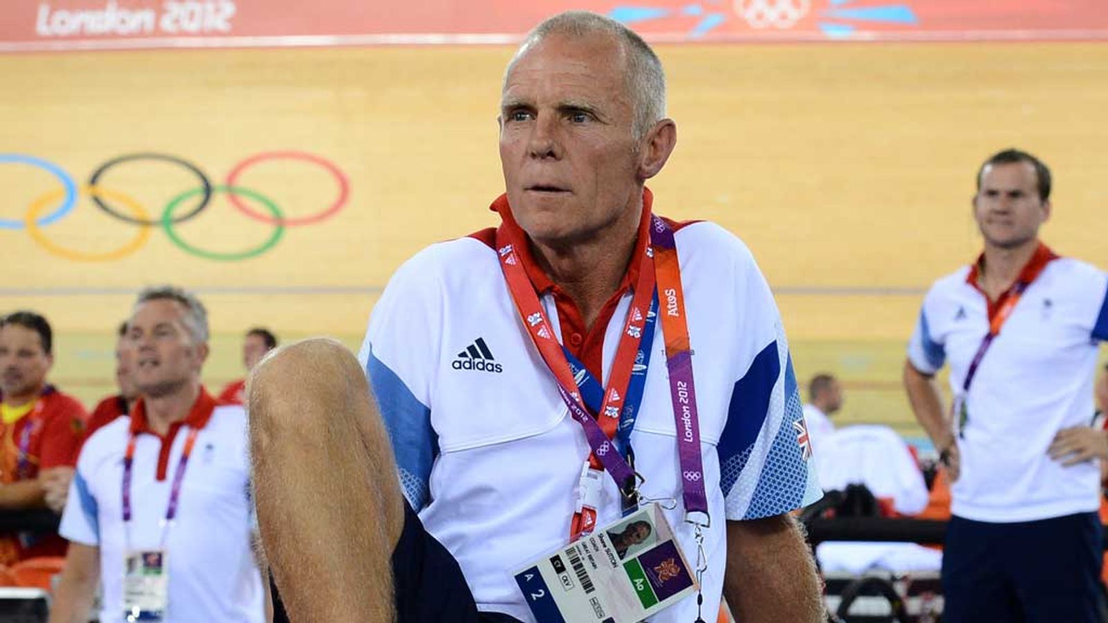 Shane Sutton quits British Cycling post amid discrimination claims ...