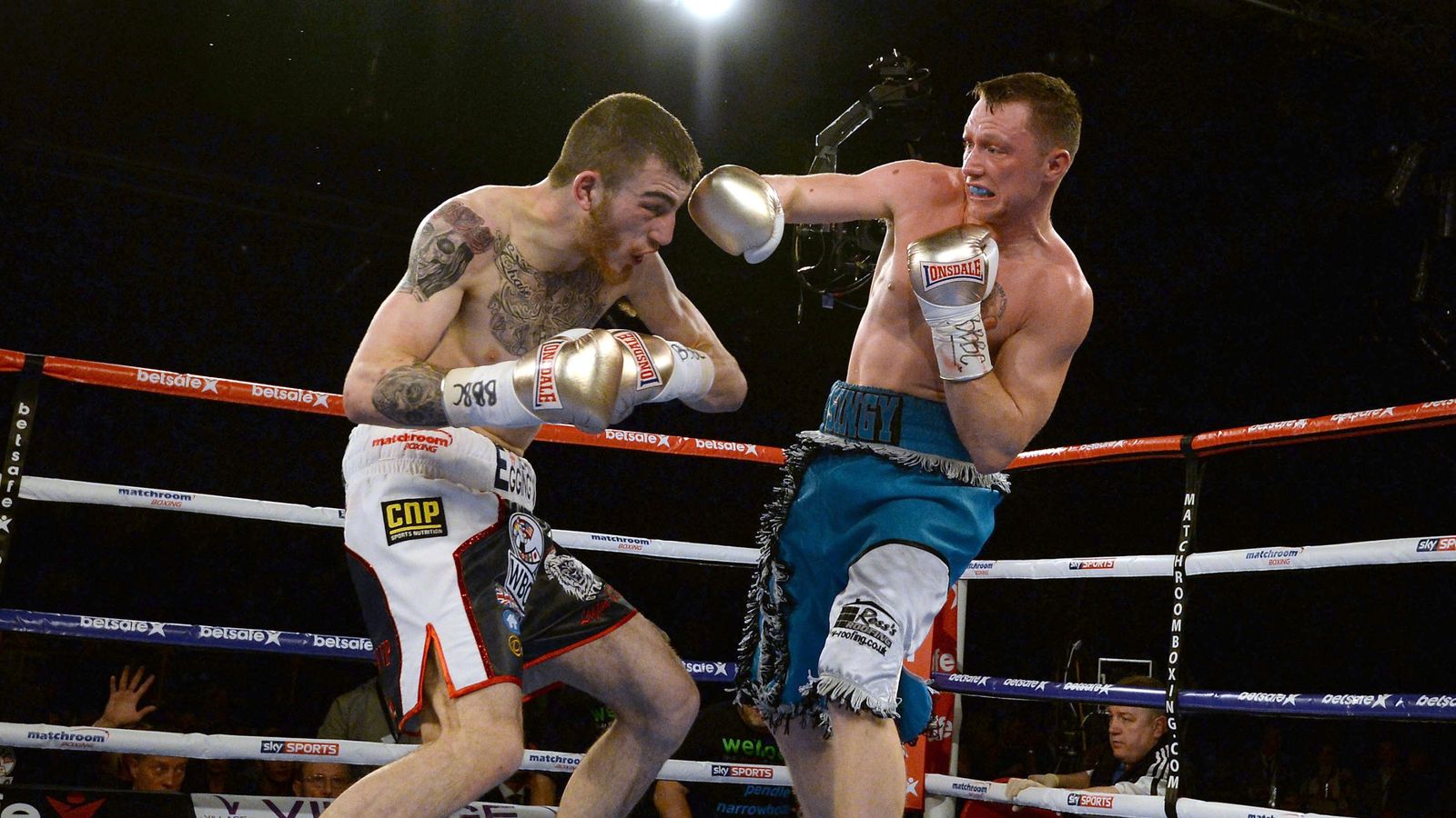 Shayne Singleton meets Adil Anwar on Anthony Crolla bill | Boxing News ...