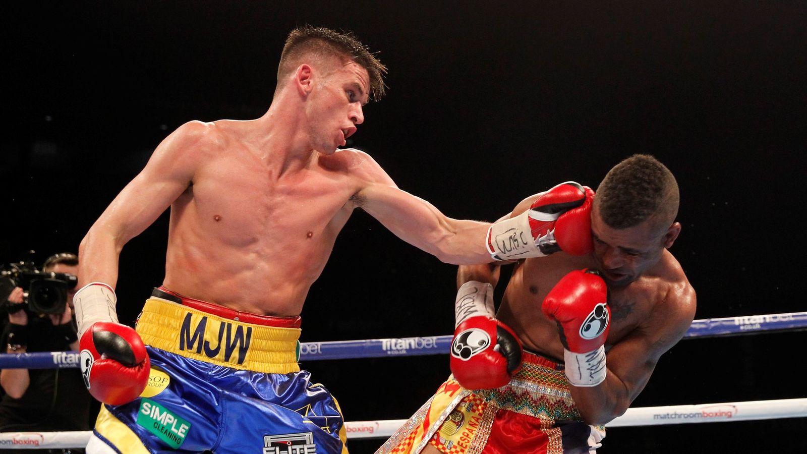 Martin J Ward dominates Ruddy Encarnacion to retain WBC international ...