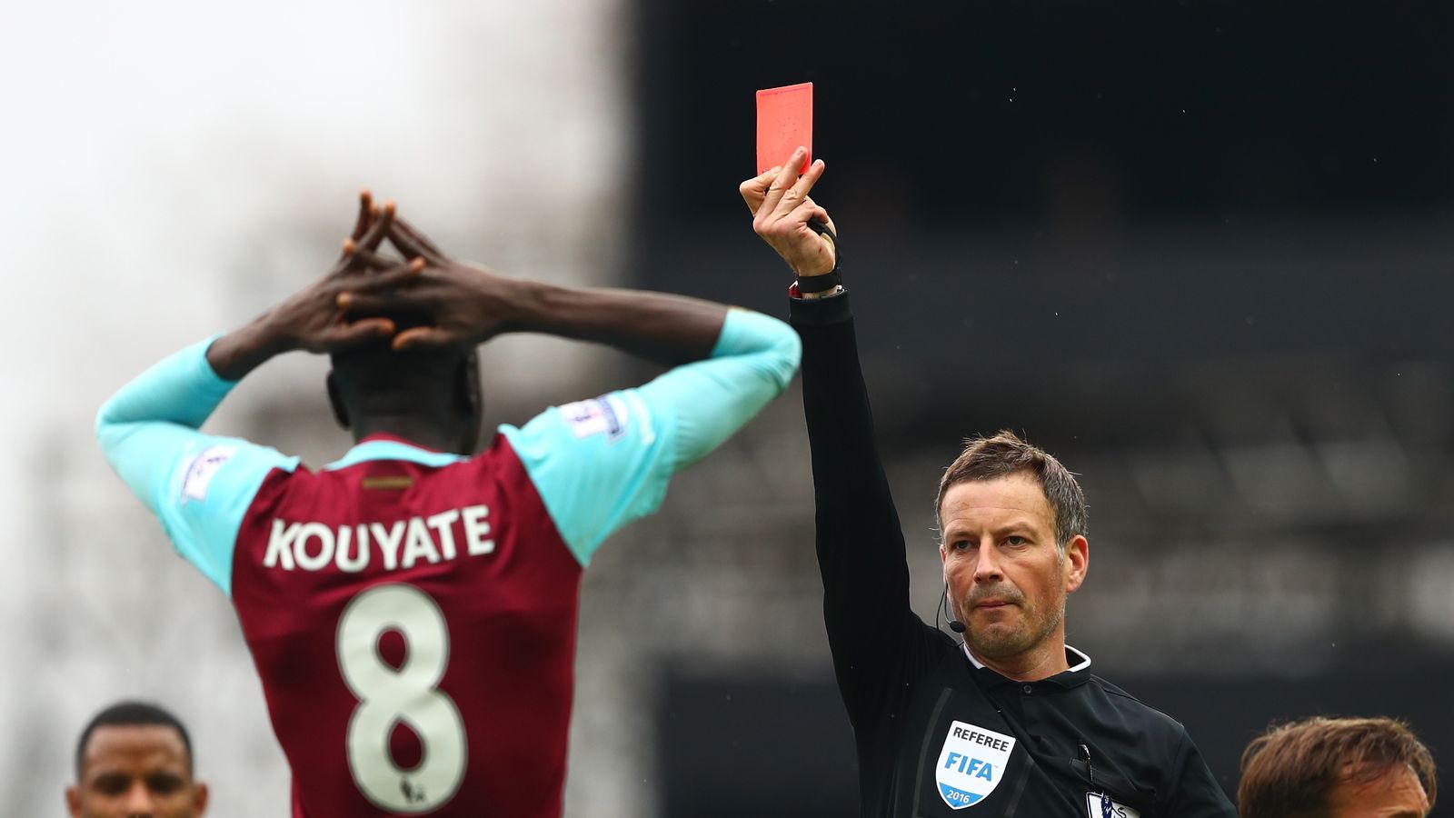 West Ham Midfielder Cheikhou Kouyate Has Red Card Overturned Football