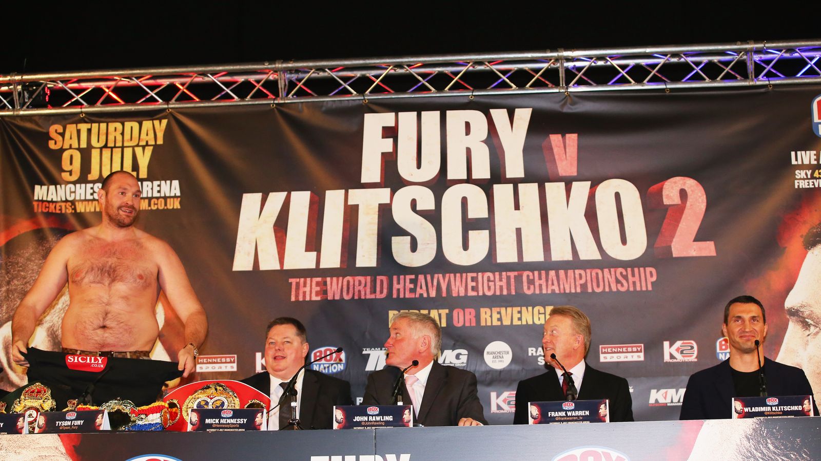 Tyson Fury tells Klitschko 'you let a fat man beat you' | Boxing News ...