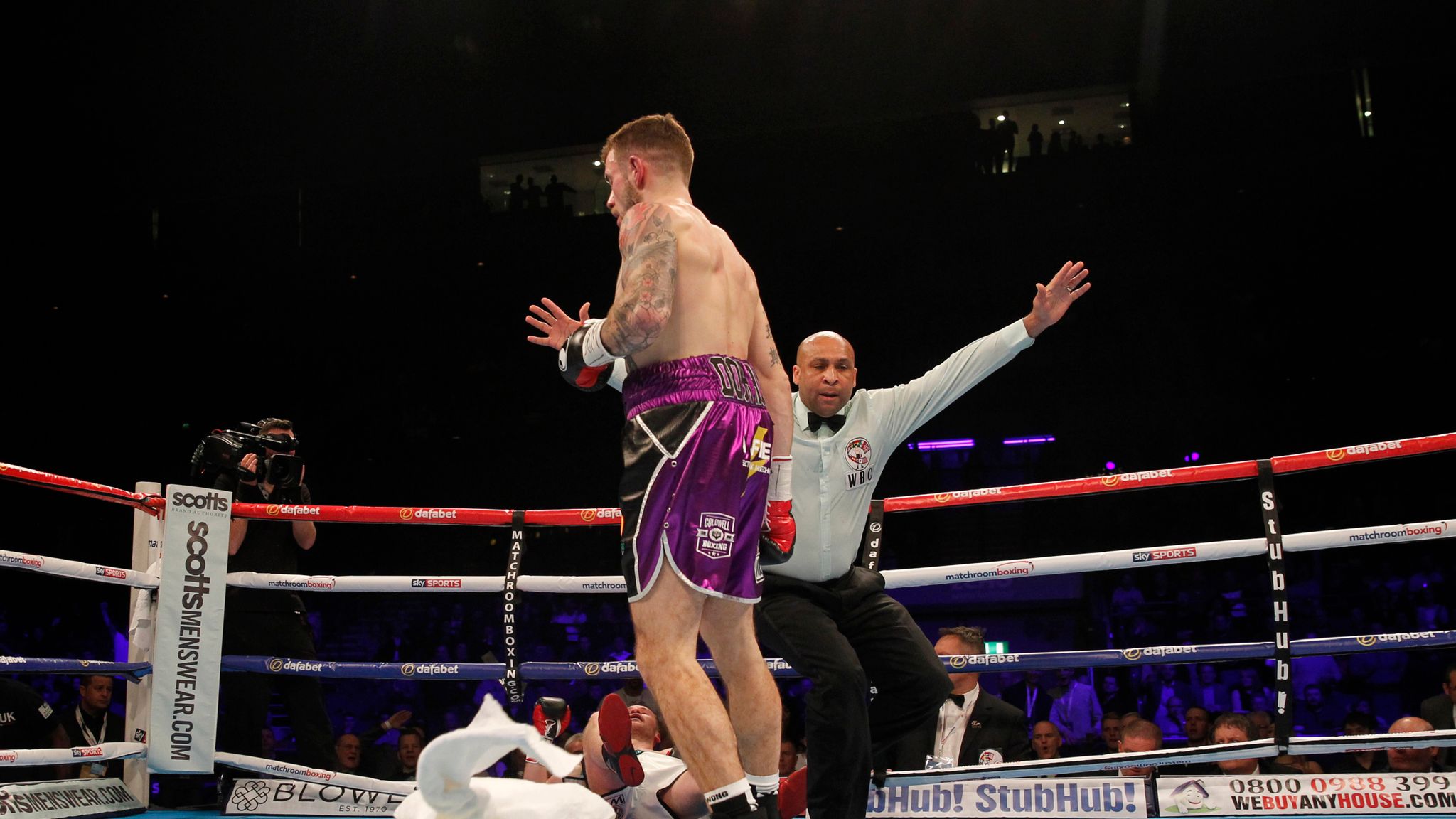 Tom Doran blows Luke Keeler away inside two explosive rounds | Boxing ...