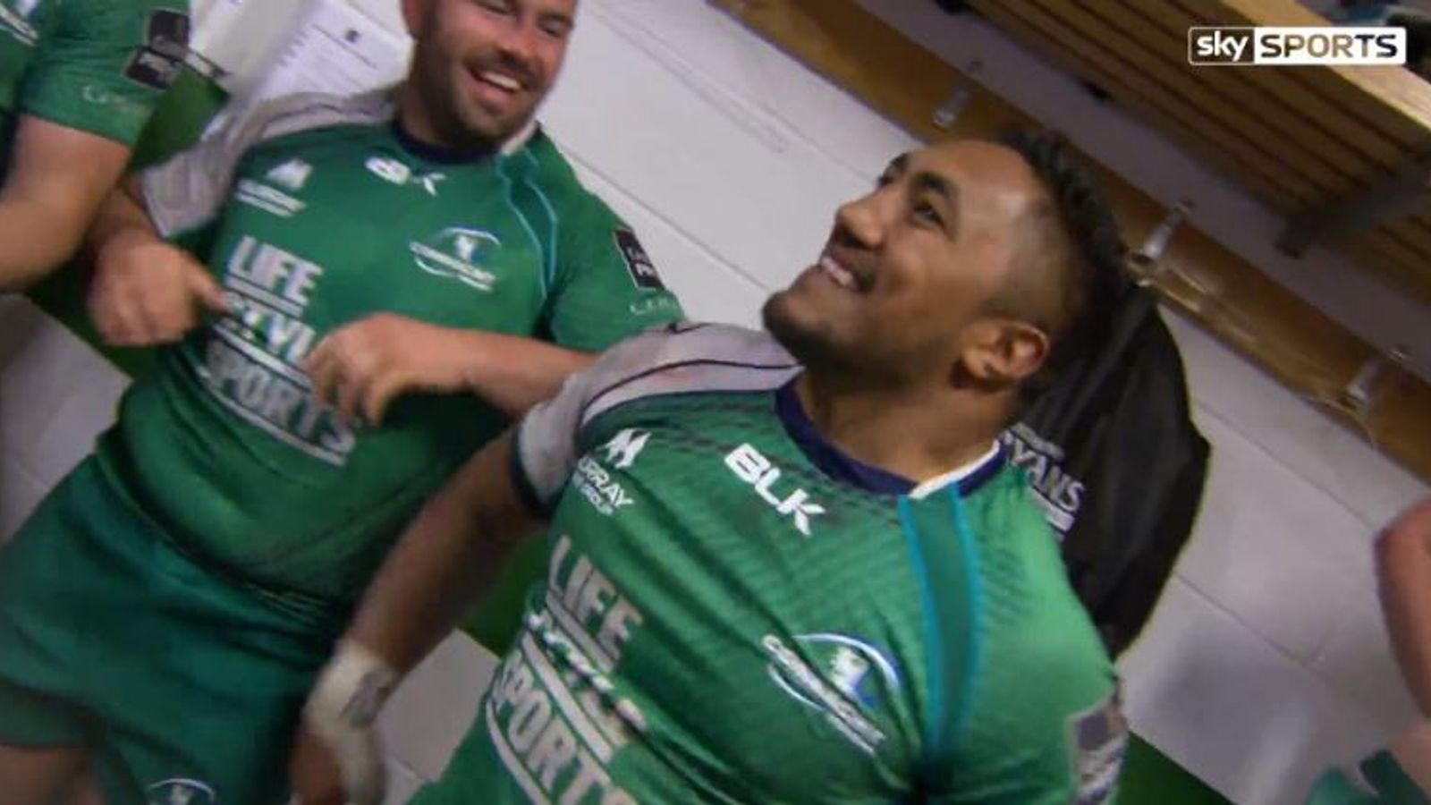 Bundee Aki leads Connacht celebrations after beating Glasgow | Rugby ...