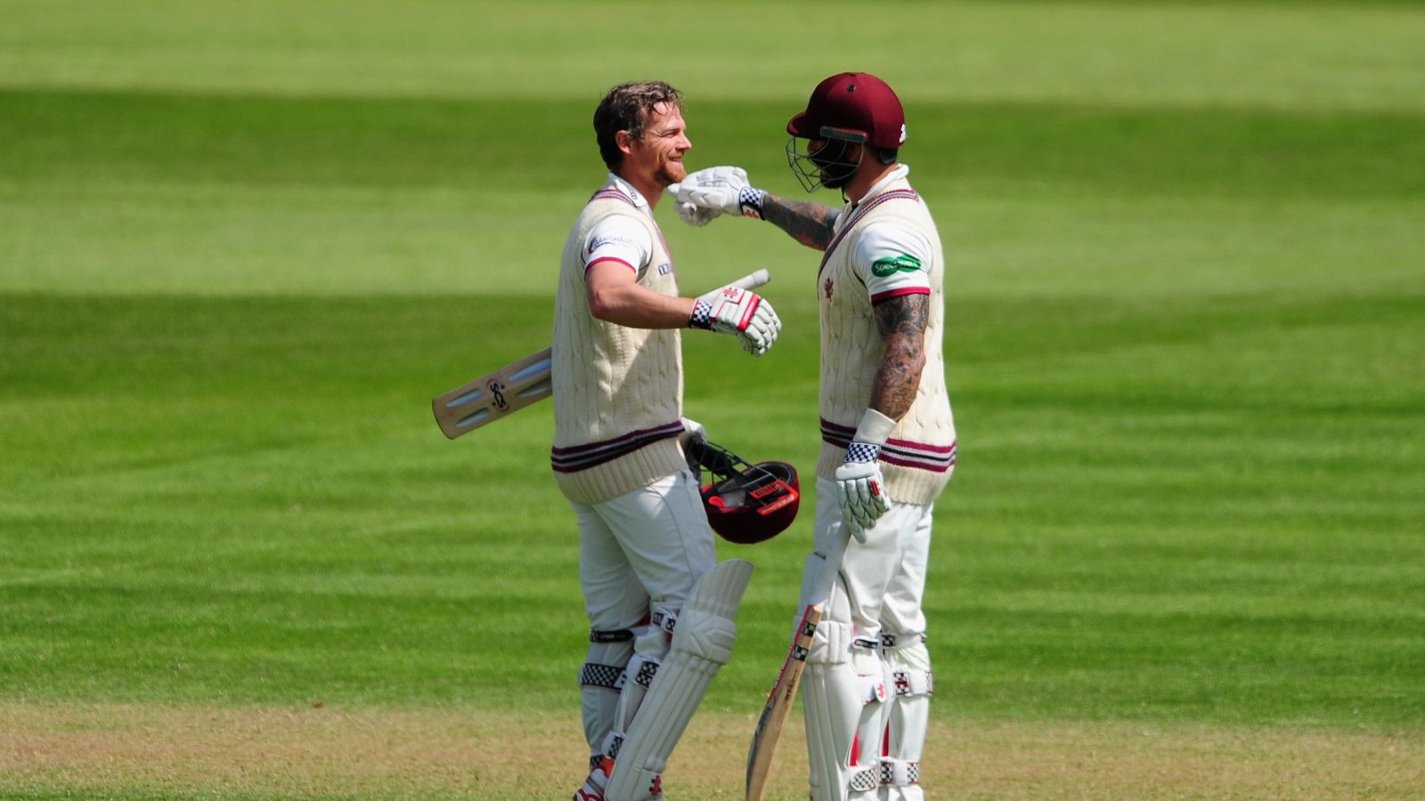 County Championship Division One: Somerset pile on the runs | Cricket ...