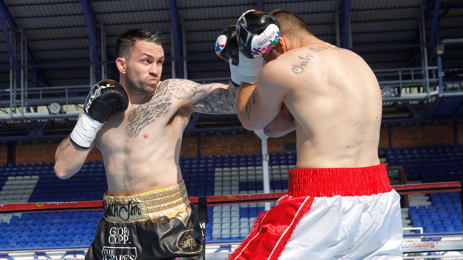 Stephen Smith, Callum Smith and Paul Smith win on Goodison Park ...