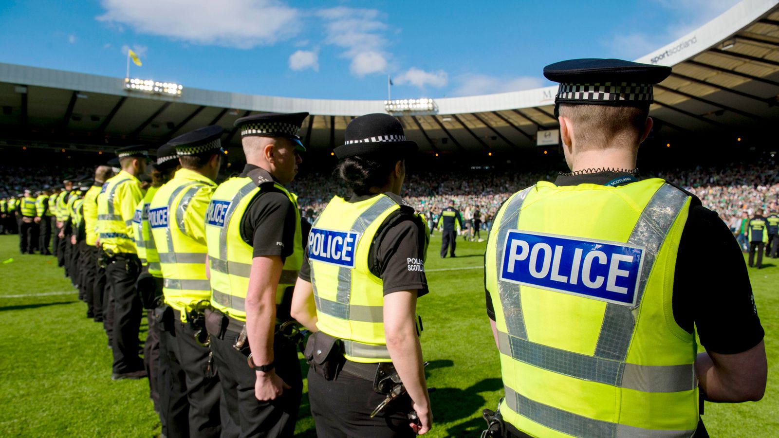 Police set up Hampden Park inquiry team after Cup final violence ...
