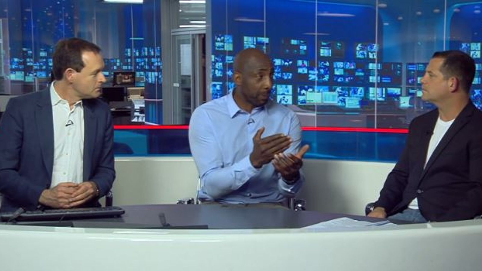 Johnny Nelson and Adam Smith set the scene for two world title fights ...