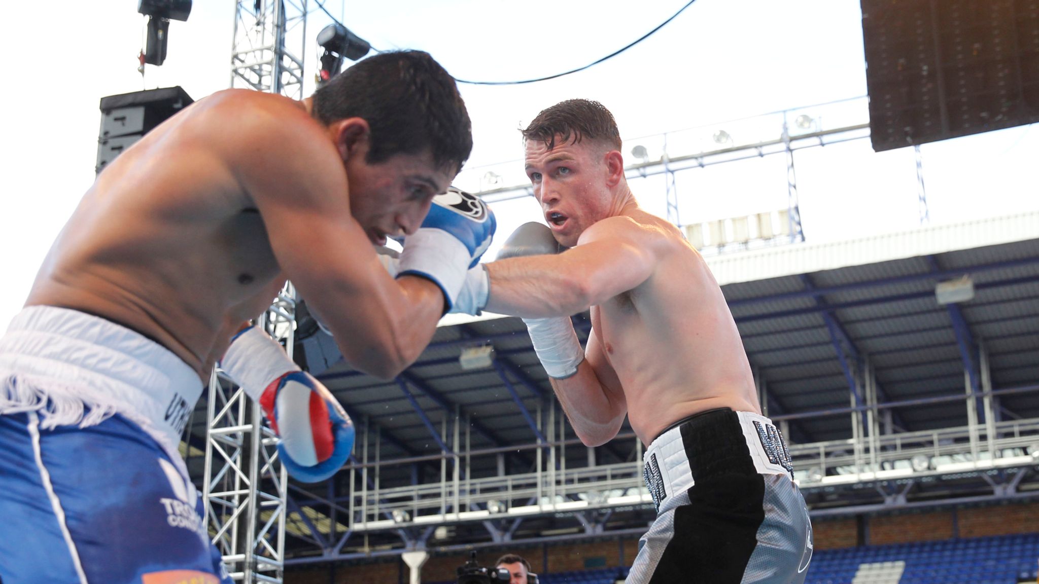 Stephen Smith, Callum Smith and Paul Smith win on Goodison Park ...