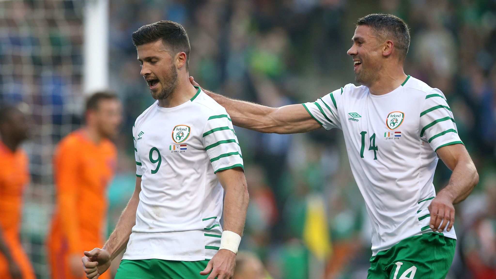 Shane Long excited to have signed new four-year Southampton deal ...