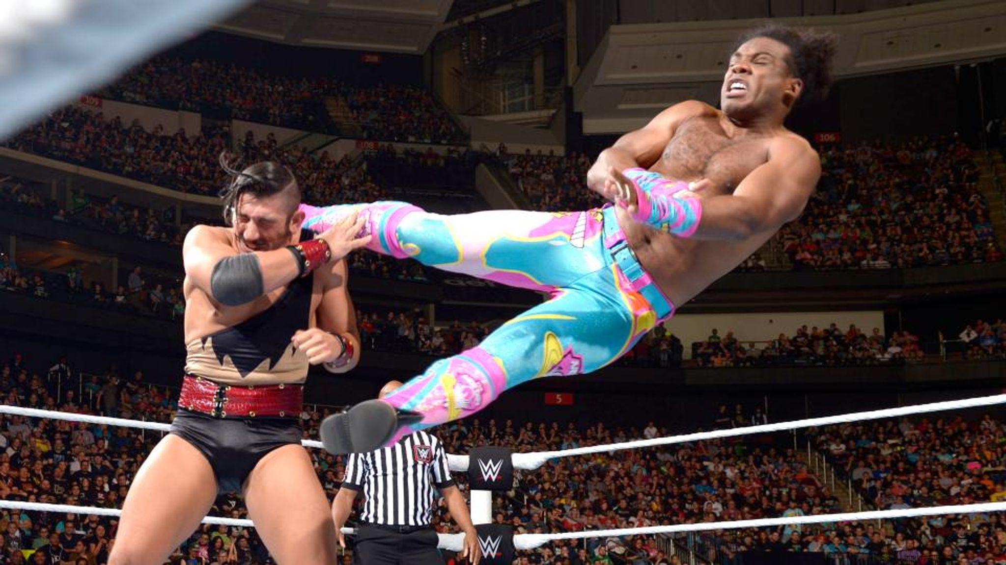 WWE Extreme Rules: Seth Rollins returns, attacks Roman Reigns | Snooker ...