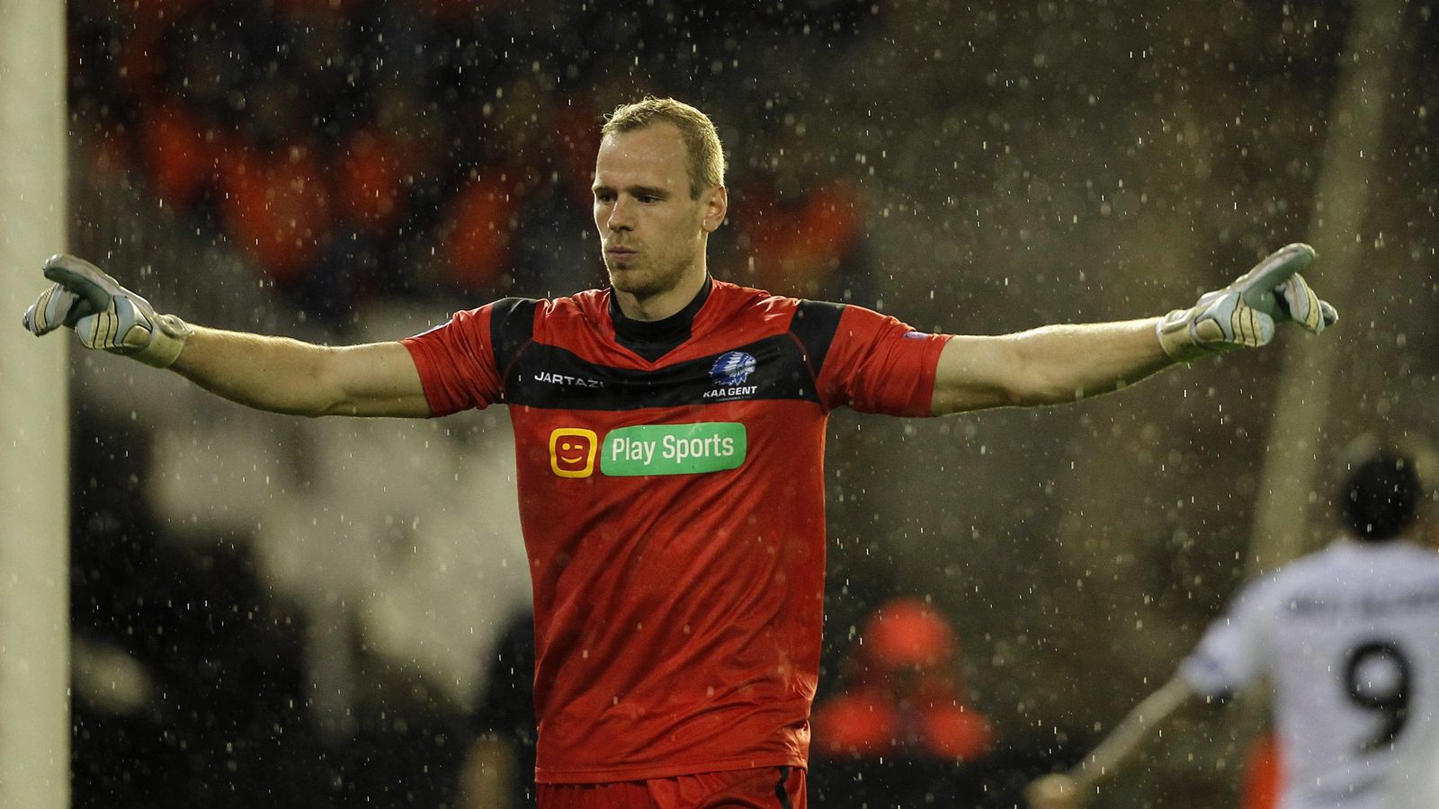 Matz Sels completes Newcastle transfer from Gent | Football News | Sky ...