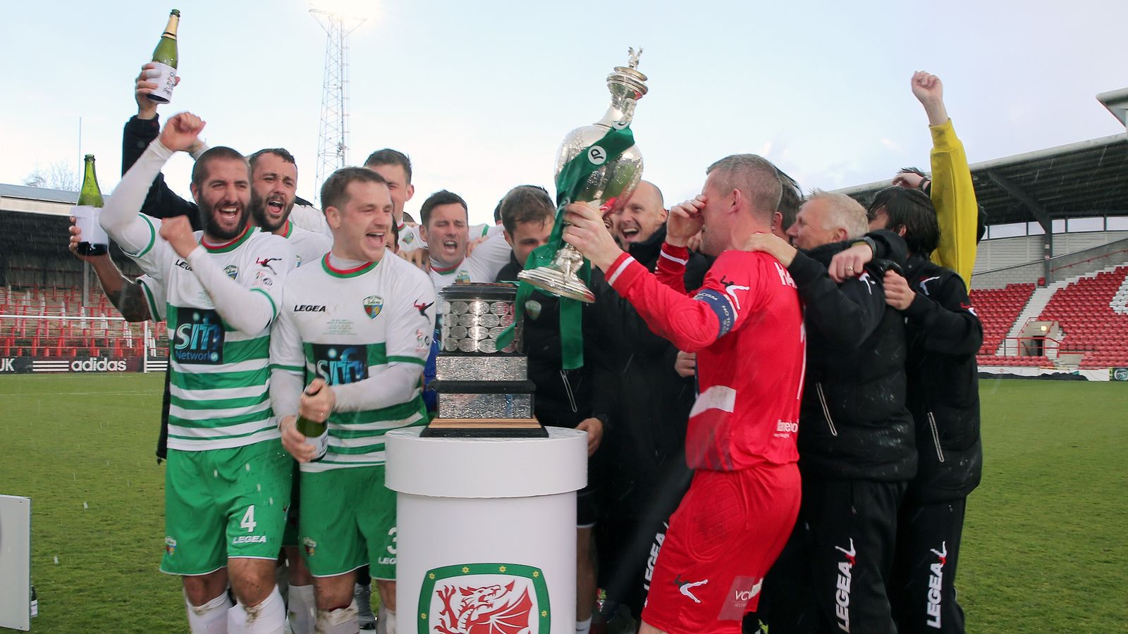 The New Saints 2-1 Tre Penne: Goals from Scott Quigley and Jamie Mullan ...