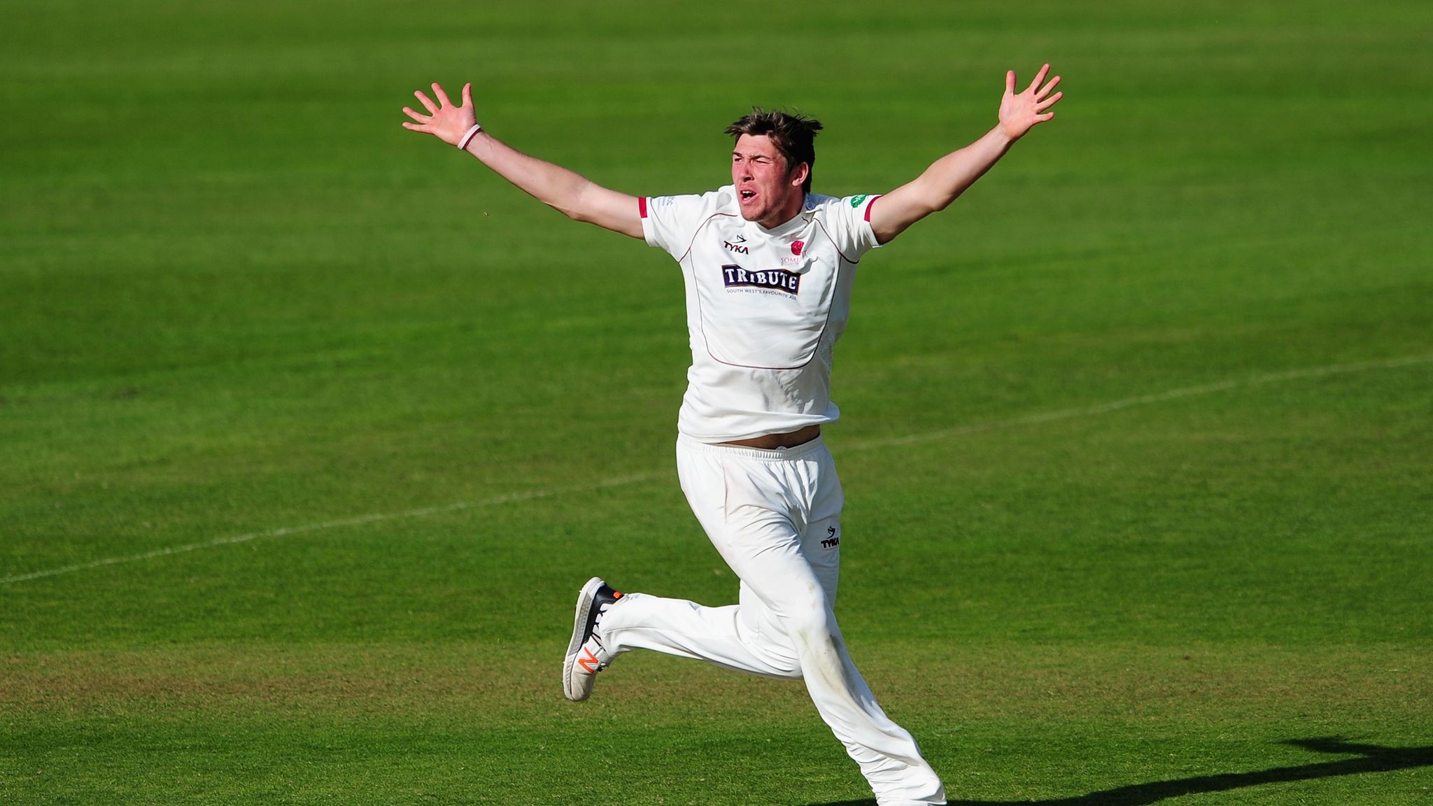 County Championship: Jamie Overton stars as Somerset skittle Hampshire ...