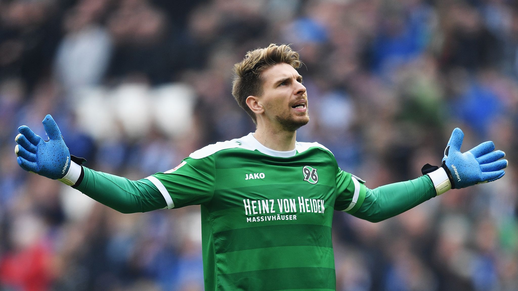 Leicester City sign Ron-Robert Zieler from Hannover 96 | Football News ...