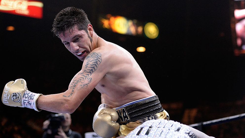 John Molina out-points Ruslan Provodnikov in title eliminator | Boxing ...