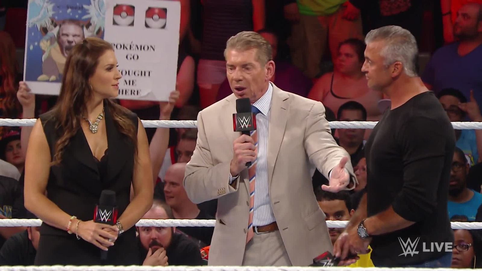 WWE Raw Bite: Decision Time | Sky Sports