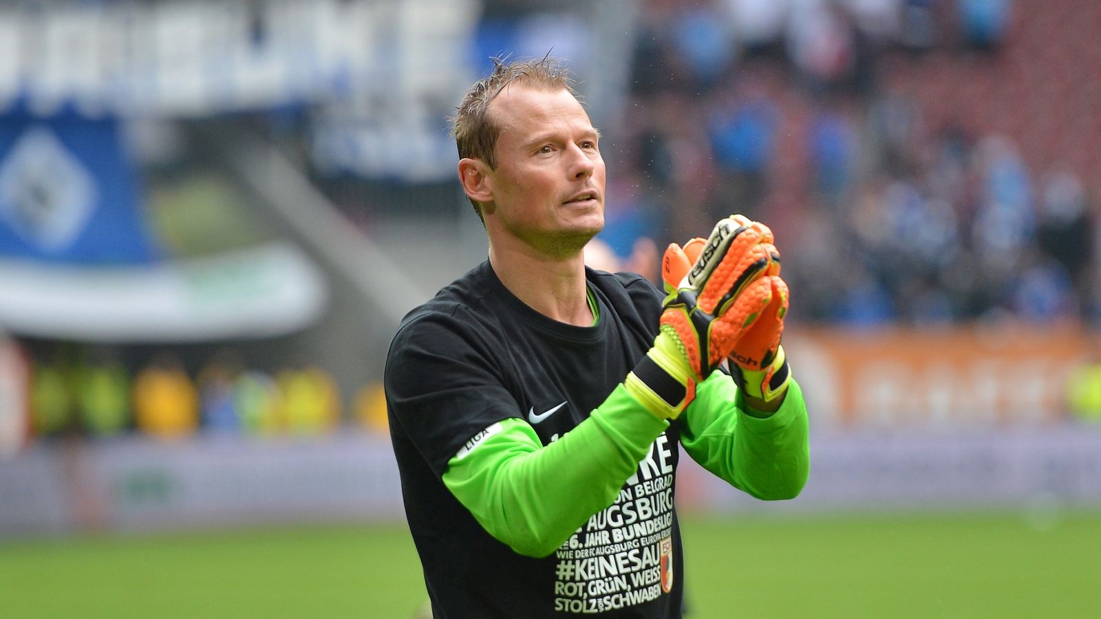 Liverpool sign 39-year-old Alex Manninger on free transfer | Football ...