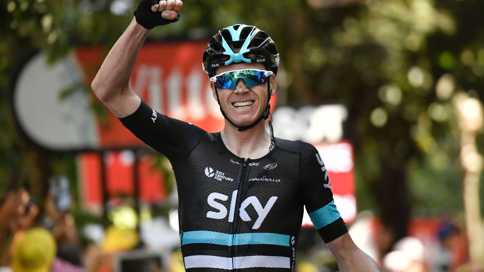 Tour de France: Chris Froome takes lead with stage eight win | Cycling ...