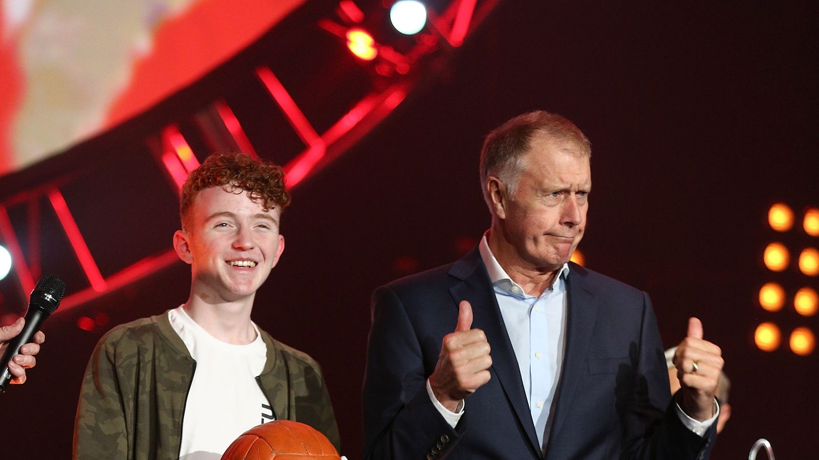 Geoff Hurst reunited with 1966 World Cup final ball as England ...