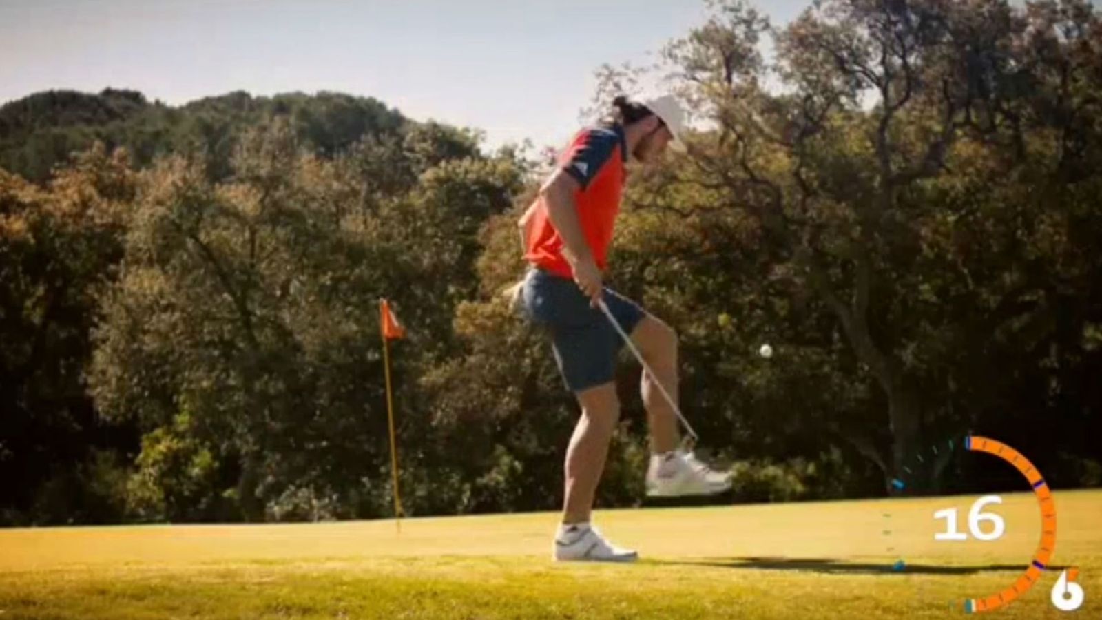 Real Madrid's Gareth Bale shows off golf ball keepy-up skills ...