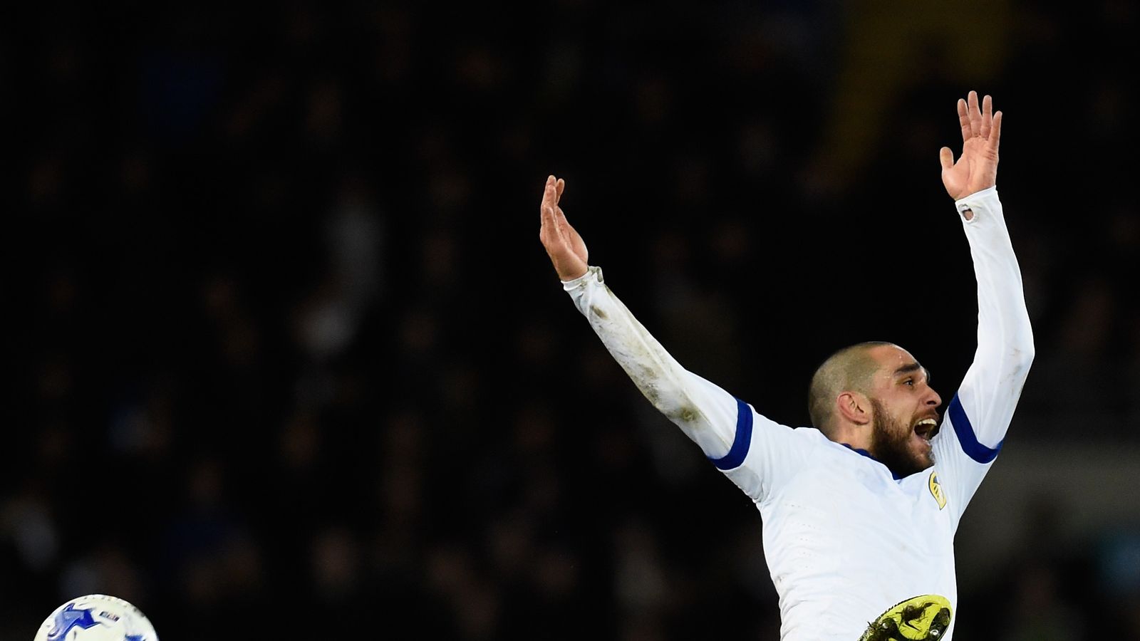 Kenneth Zohore joins Cardiff City | Football News | Sky Sports