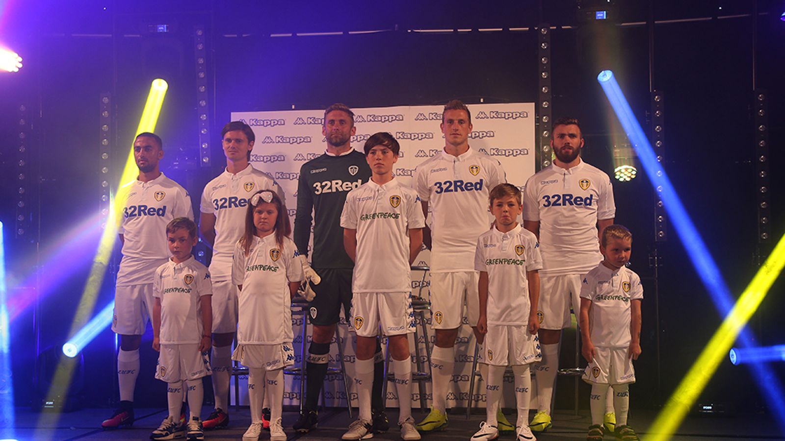 Leeds United unveil new all-white home kit for 2016-17 season ...