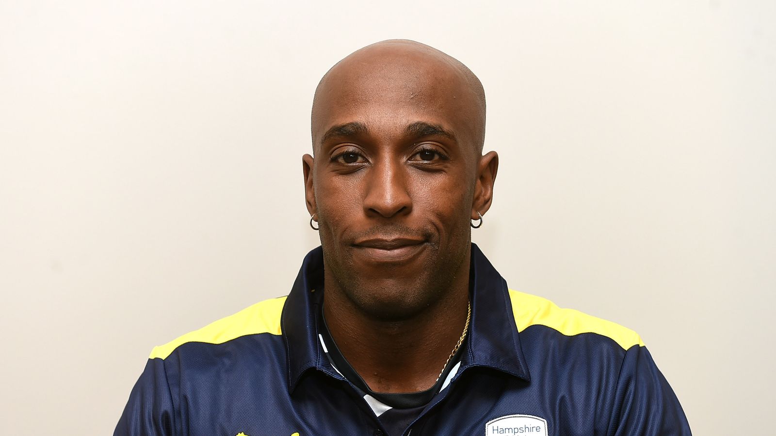 Hampshire's Michael Carberry is to be treated for a cancerous tumour ...