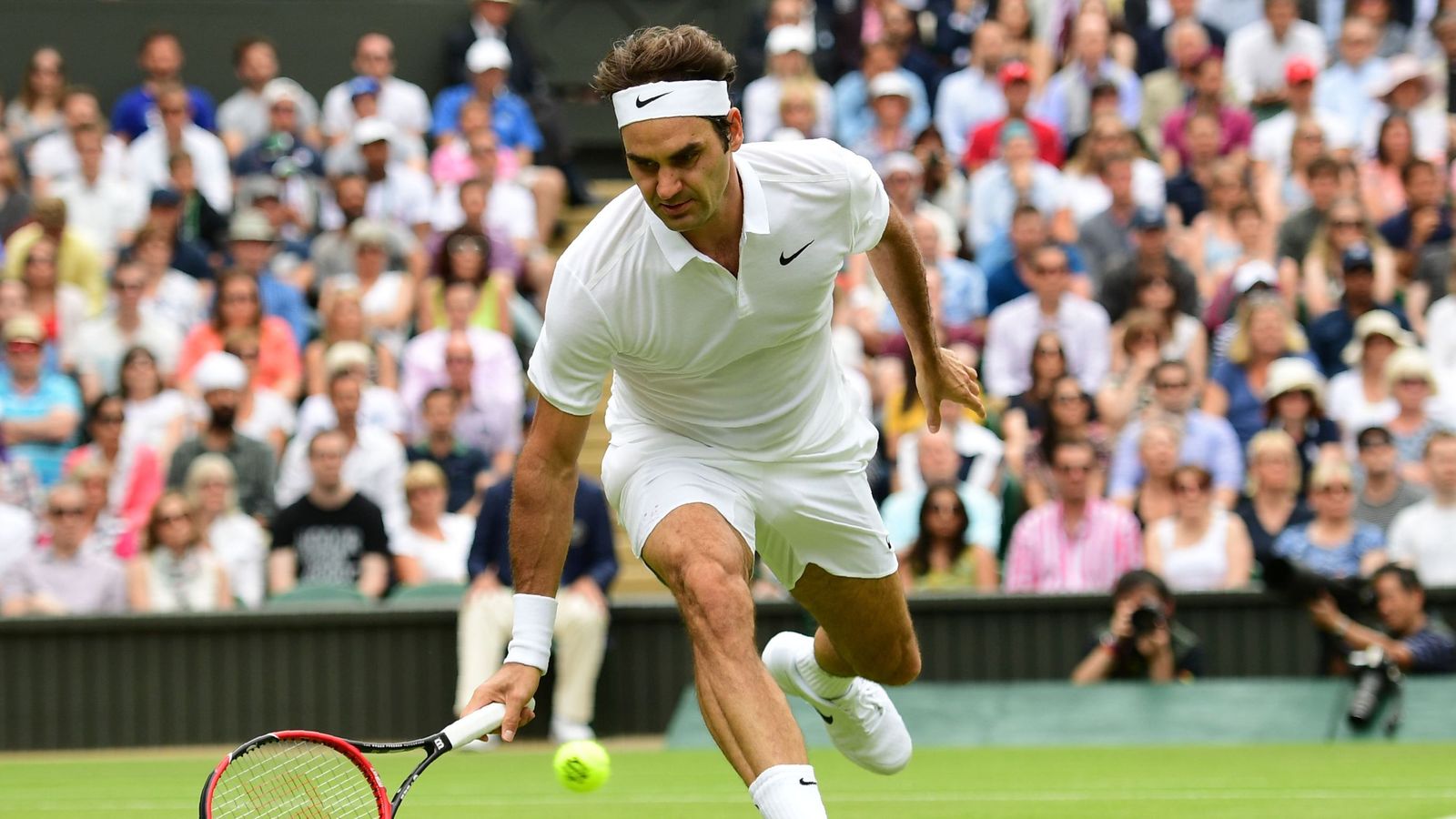 Roger Federer and Marin Cilic won Wimbledon fourth-round matches ...