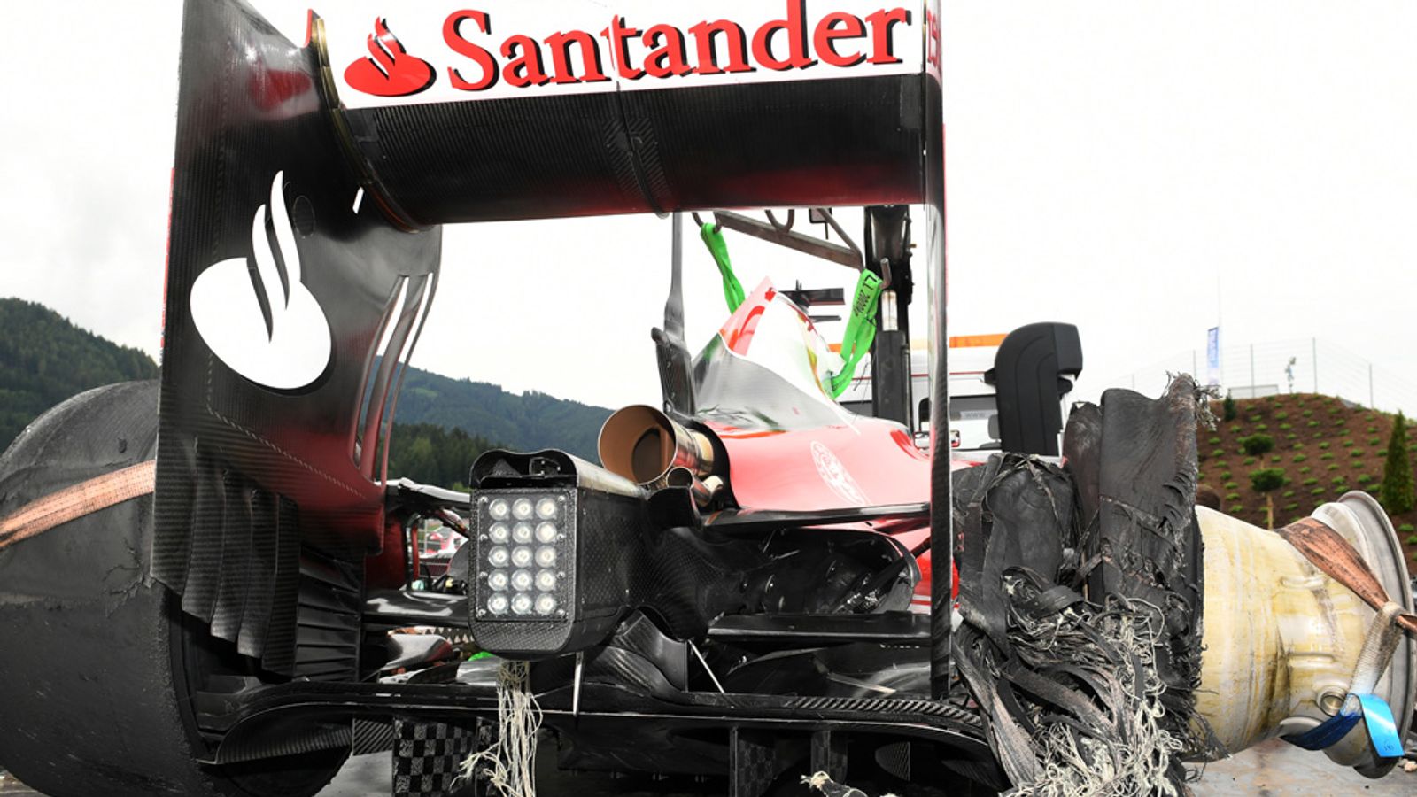 Sebastian Vettel suffers tyre explosion to end Austrian GP hopes | F1 ...