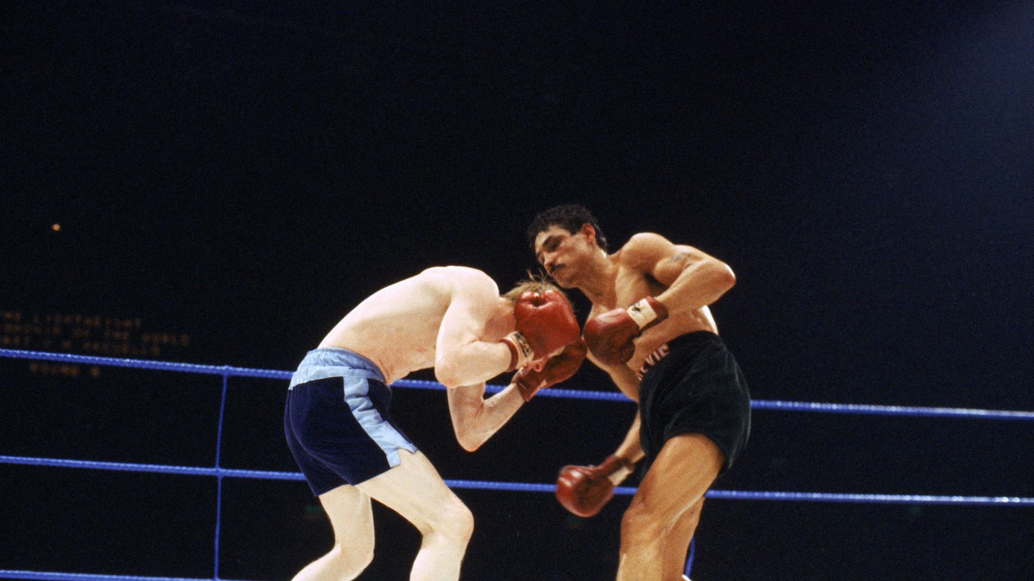 Crolla vs Linares: Anthony Crolla aims to join Floyd Mayweather, Julio ...