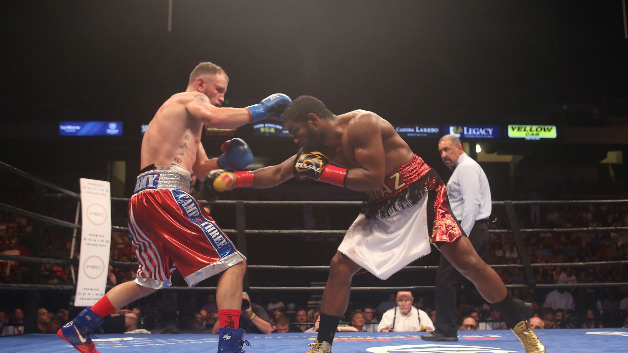 Deontay Wilder halts Chris Arreola to retain world heavyweight title ...