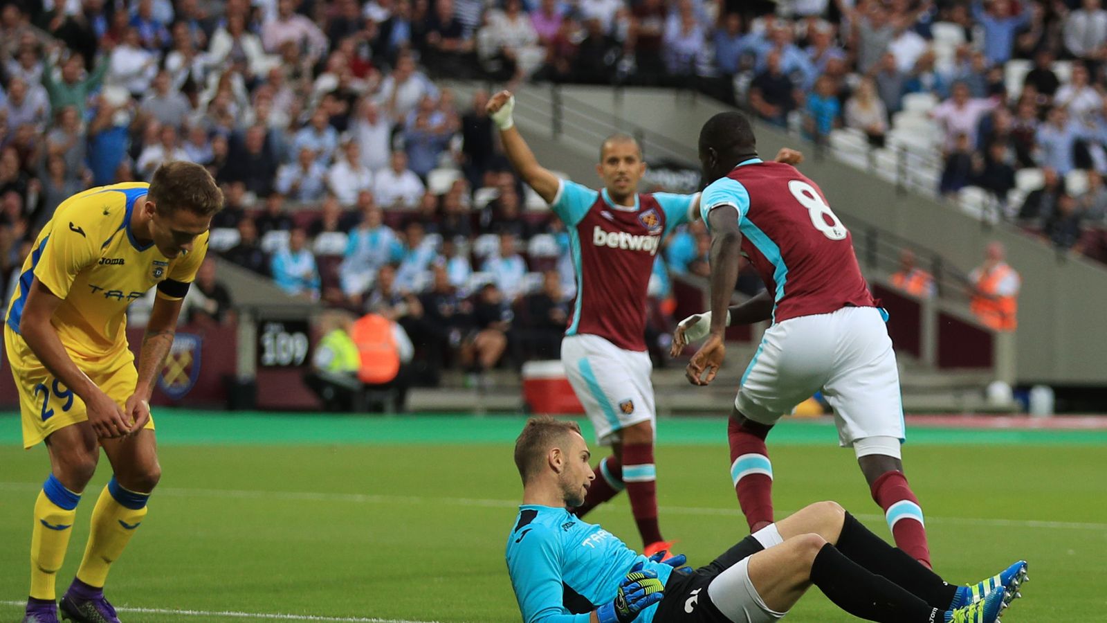 WATCH: West Ham taste victory in first game at London Stadium ...