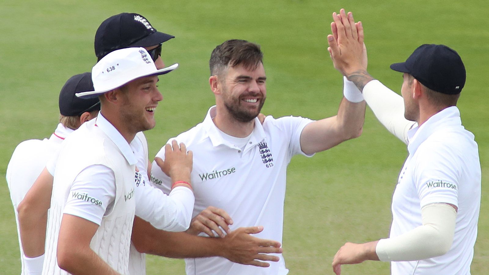 England bowler James Anderson reclaims No 1 Test bowling ranking ...