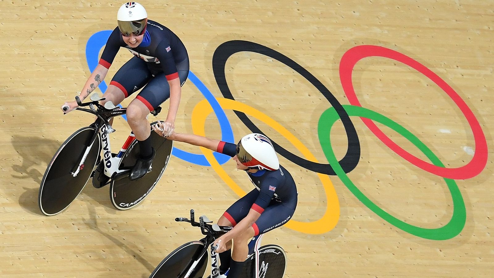Olympic Cycling: Great Britain break women's team pursuit world record ...