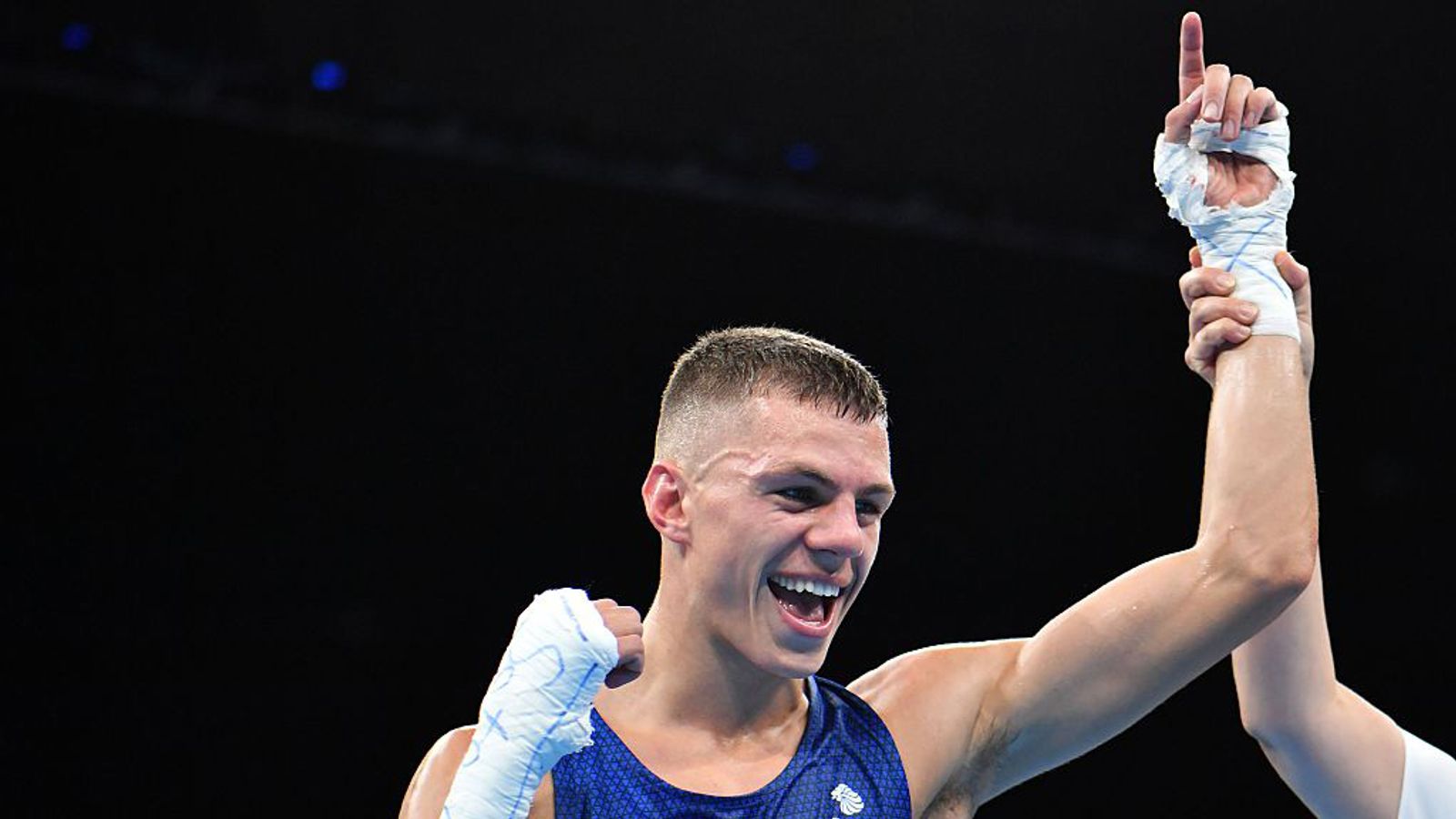 Olympic boxing: Pat McCormack wins light-welterweight debut at Rio 2016 ...
