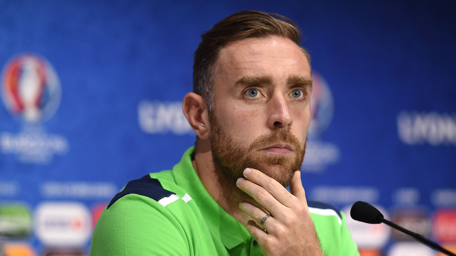 Derby captain Richard Keogh has signed a new three-year contract with ...