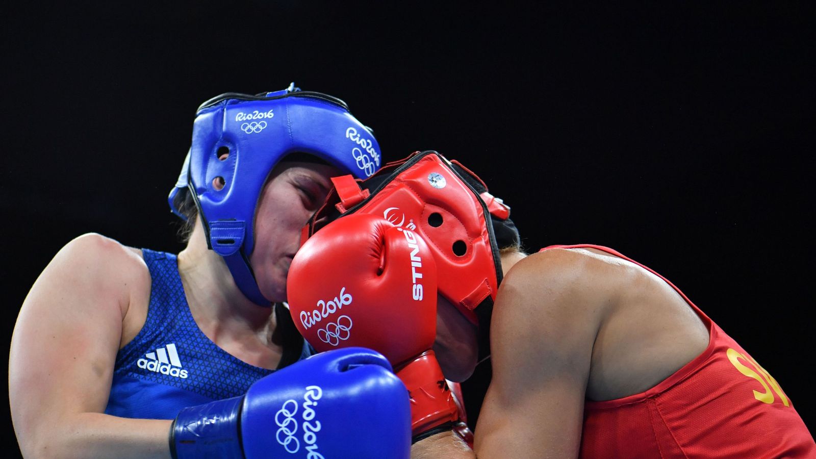 Team GB boxer Savannah Marshall marches on in Rio | Boxing News | Sky ...