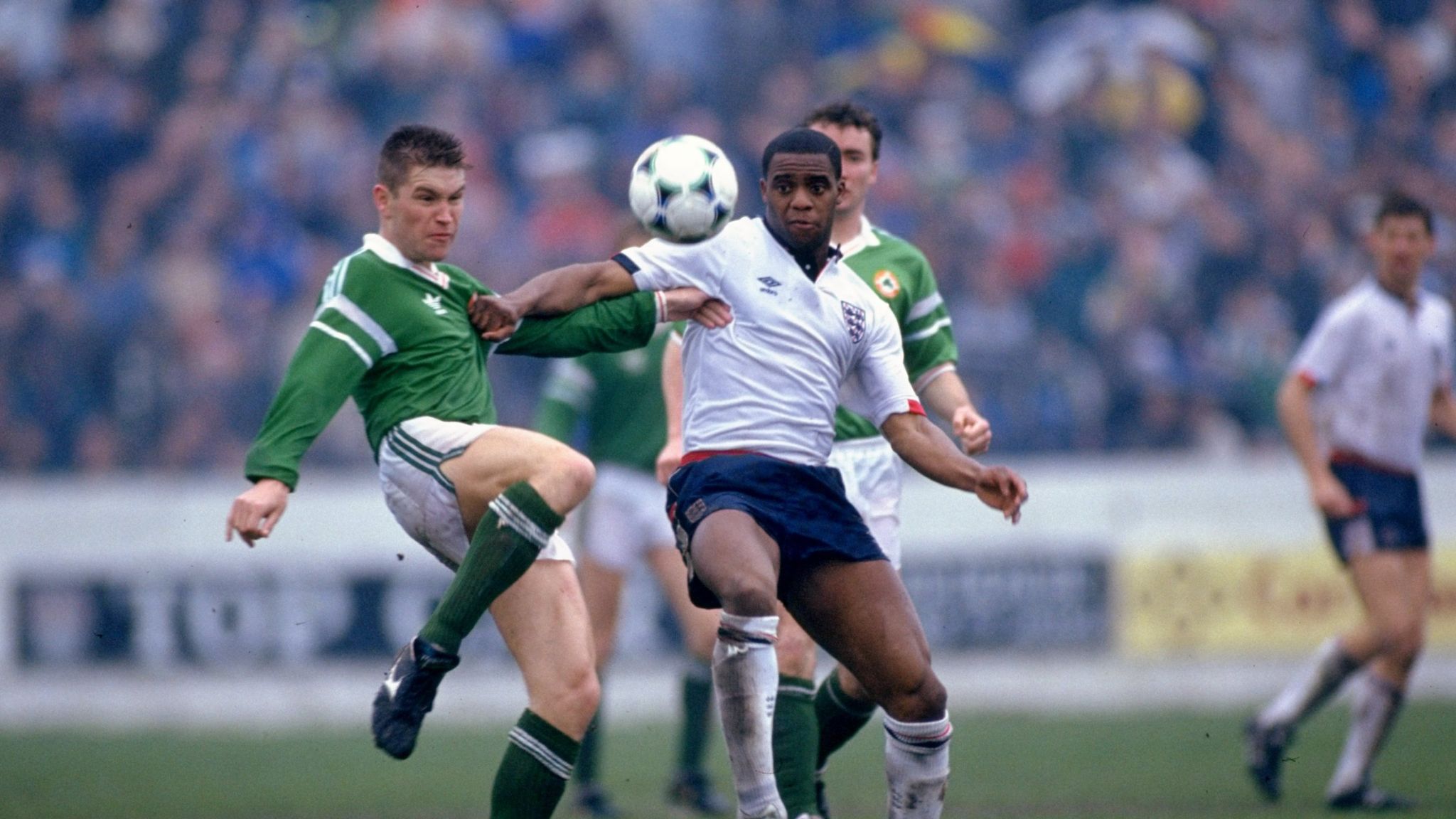 Dalian Atkinson, former Aston Villa striker, dies after Taser shot ...