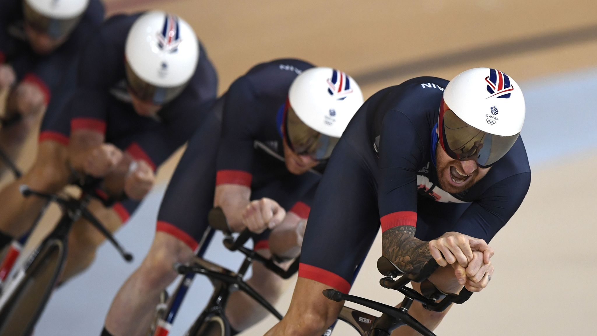 Olympic Cycling: Sir Bradley Wiggins going for pursuit gold on Friday ...