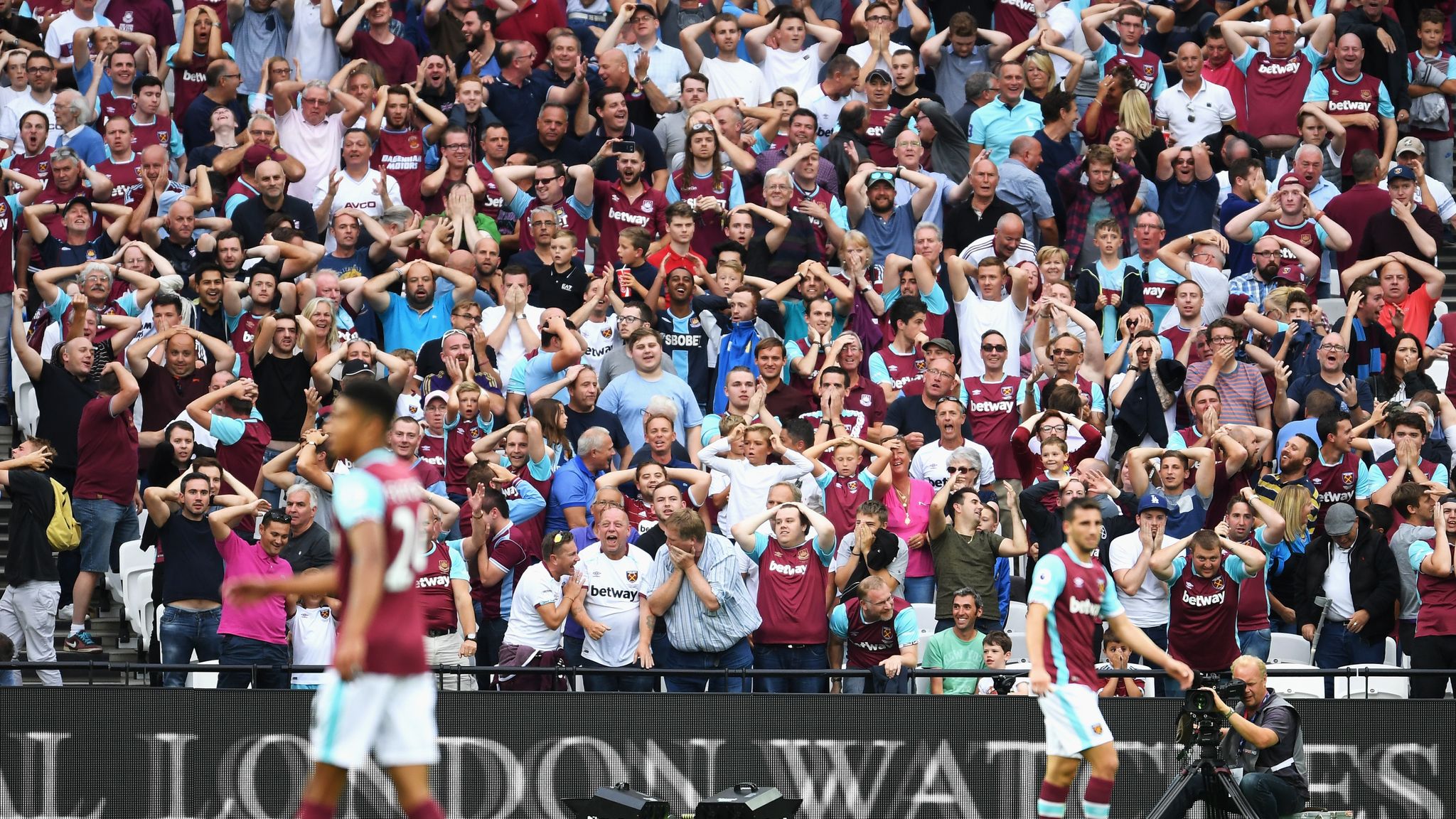 David Gold says stewards could not cope with standing West Ham fans ...