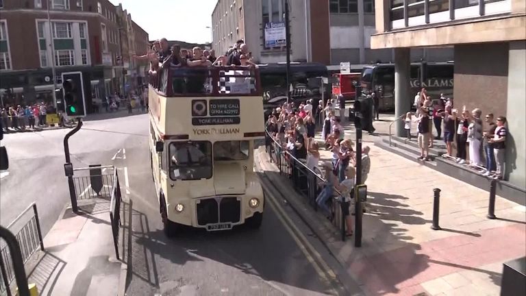 Hull FC open-top bus parade | Video | Watch TV Show | Sky Sports