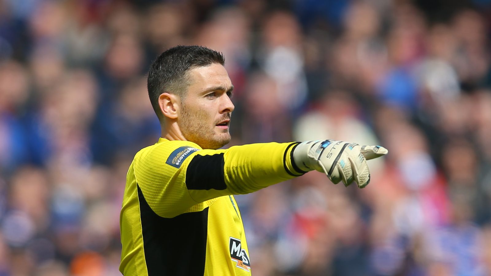 Chelsea launch second bid of £4m for Celtic's Craig Gordon - Sky ...