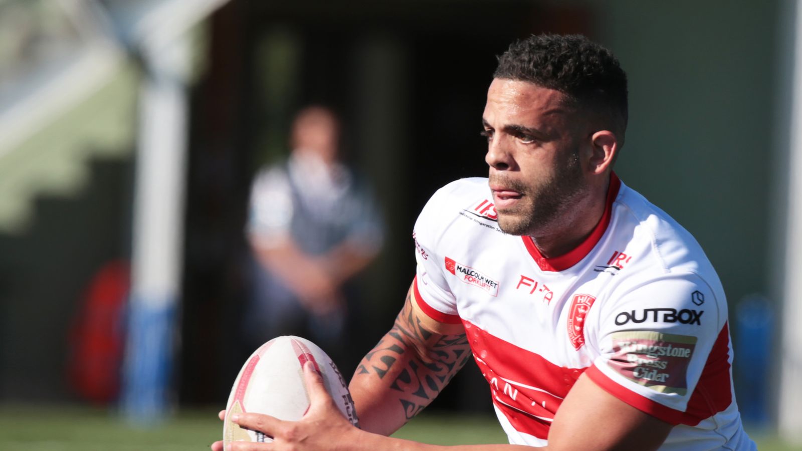 Kevin Larroyer moves to Castleford and goes straight out on loan to ...