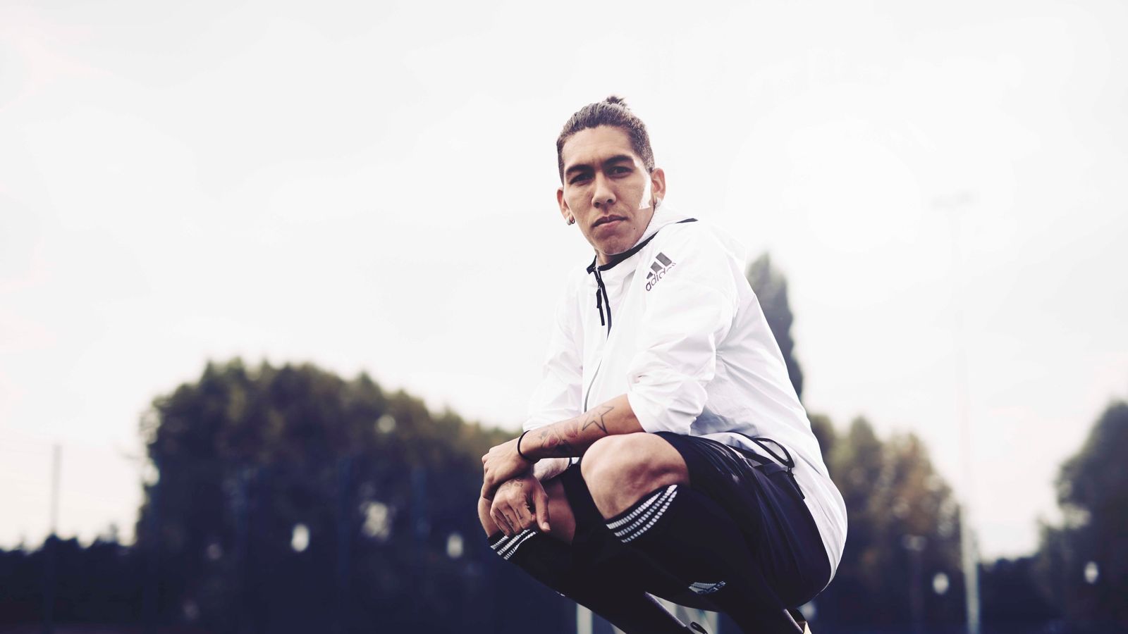 Check out this incredible Roberto Firmino basketball trick shot ...