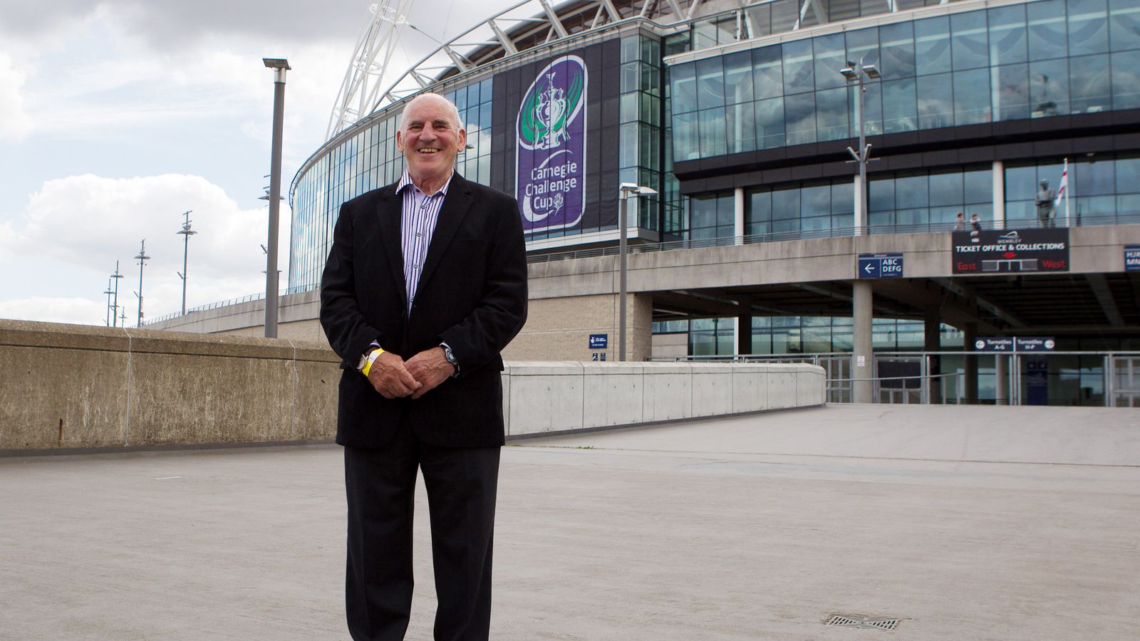 Leeds and Leigh to compete for Bev Risman Trophy at Headingley | Rugby ...