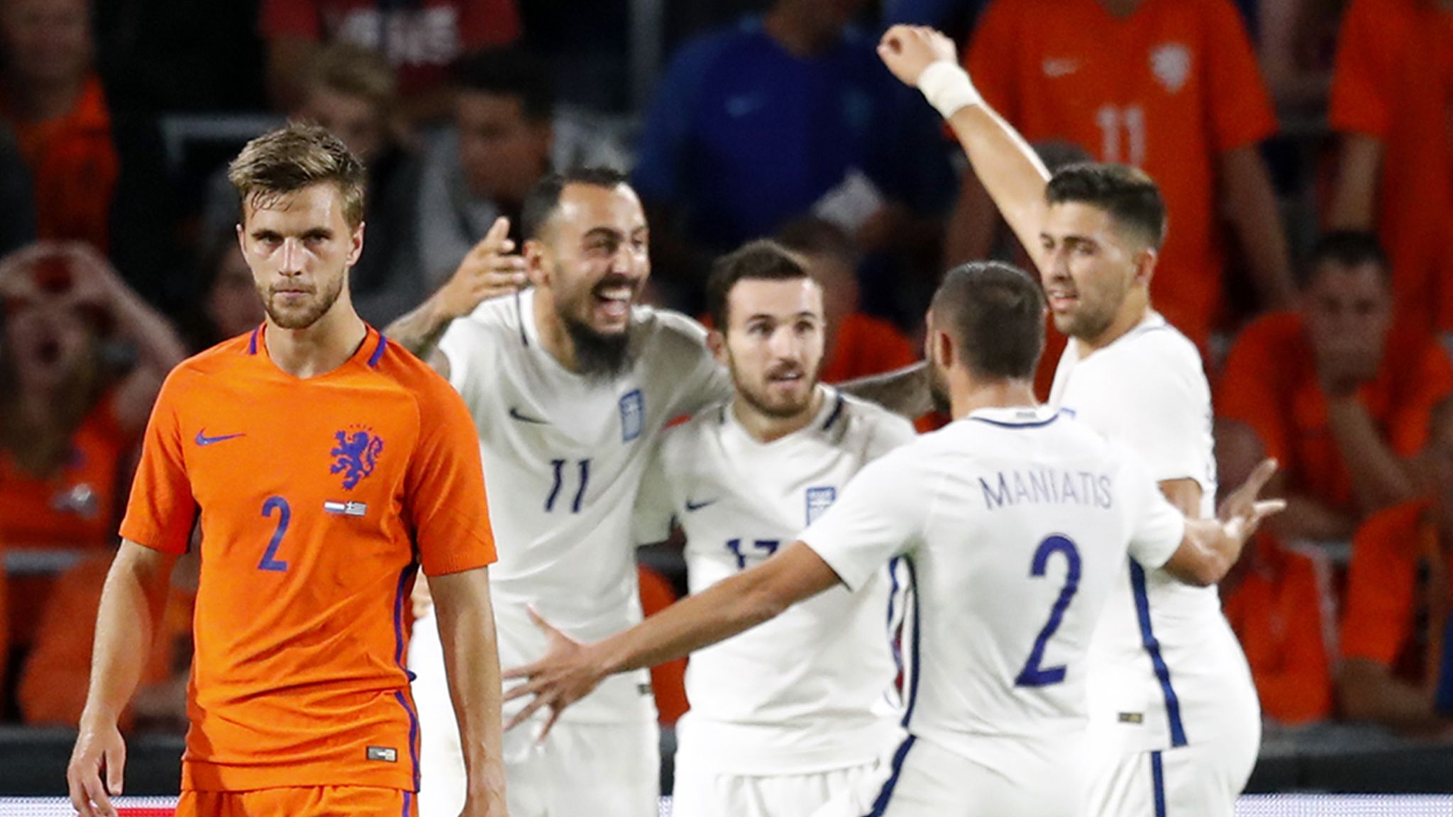 Netherlands 1 - 2 Greece - Match Report & Highlights