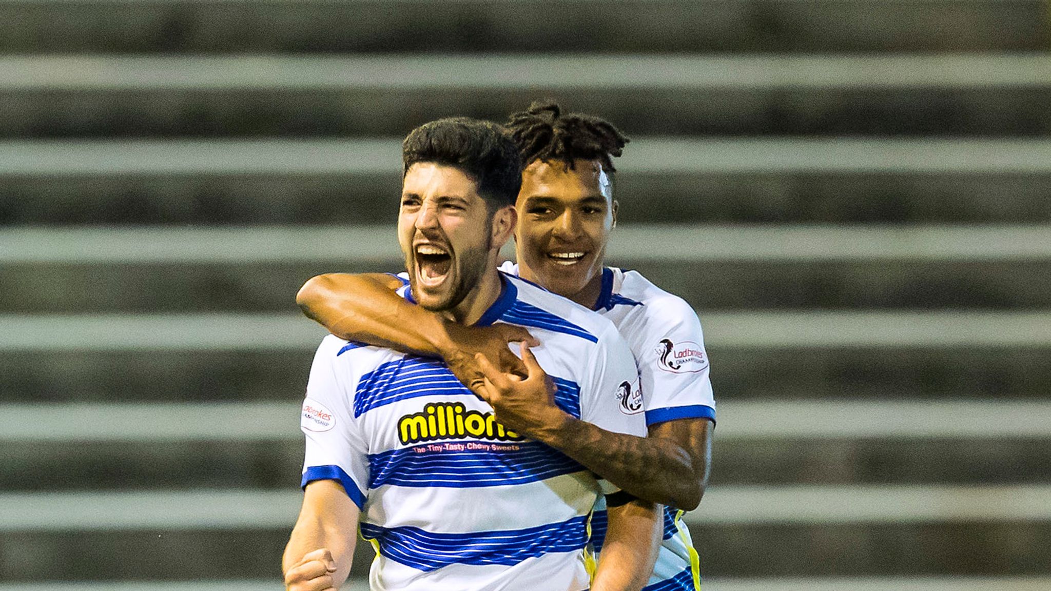 Betfred Cup: Rangers 5-0 Queen of the South, Morton 2-1 Dundee Utd ...