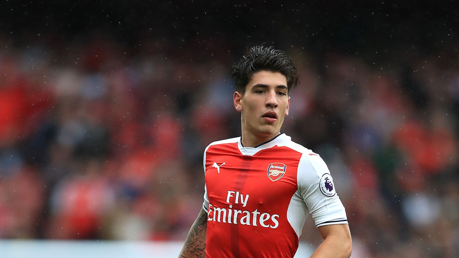 Arsenal 'would make a mistake' to let Hector Bellerin join Man City ...