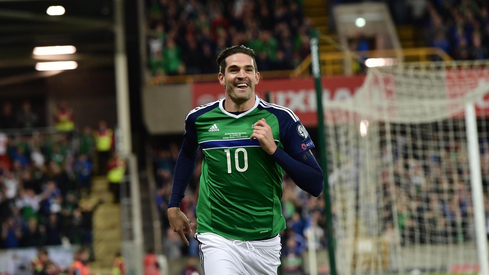 Kyle Lafferty thanks Michael O'Neill for keeping the faith during ...