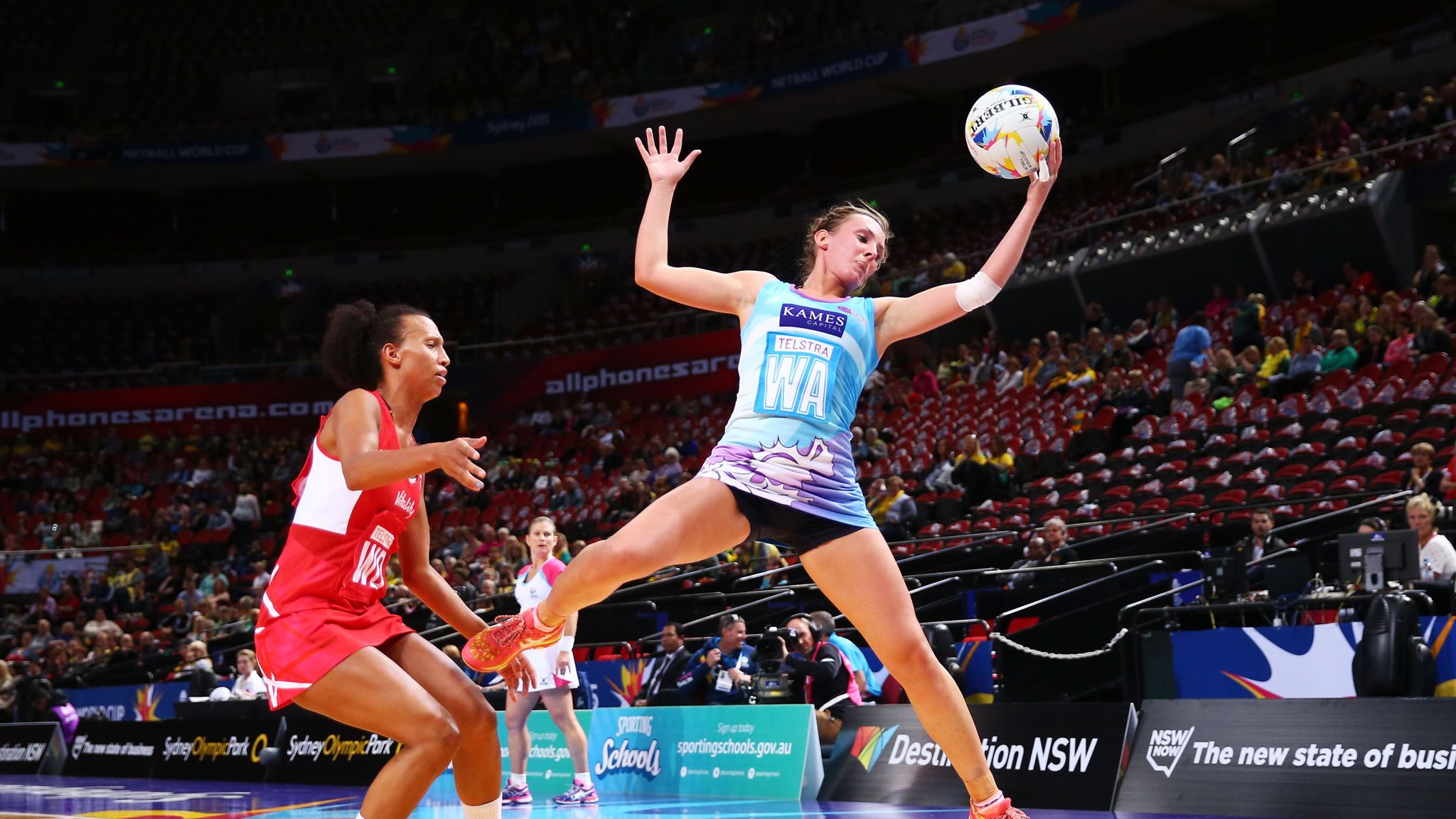 Ellen Halpenny among three international arrivals as Sirens confirm ...